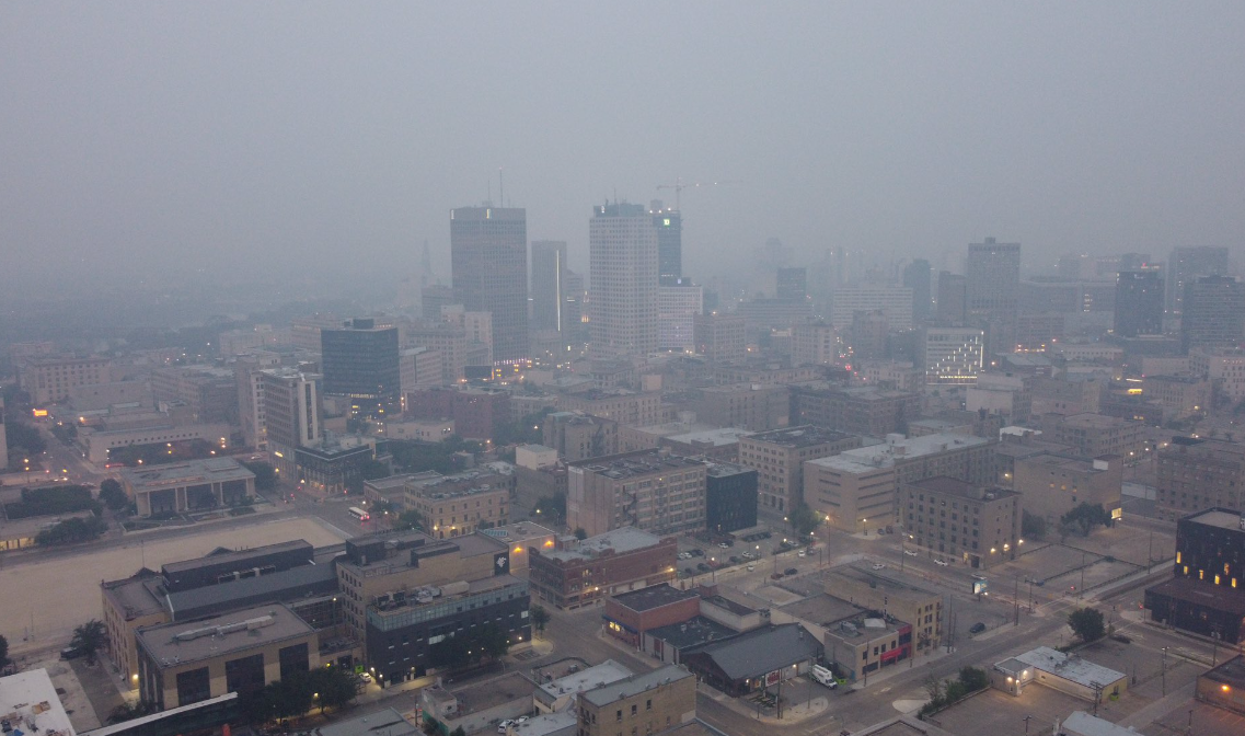 Wildfire smoke continues to blanket Manitoba, air quality advisory remains in effect - CHVNRadio ...